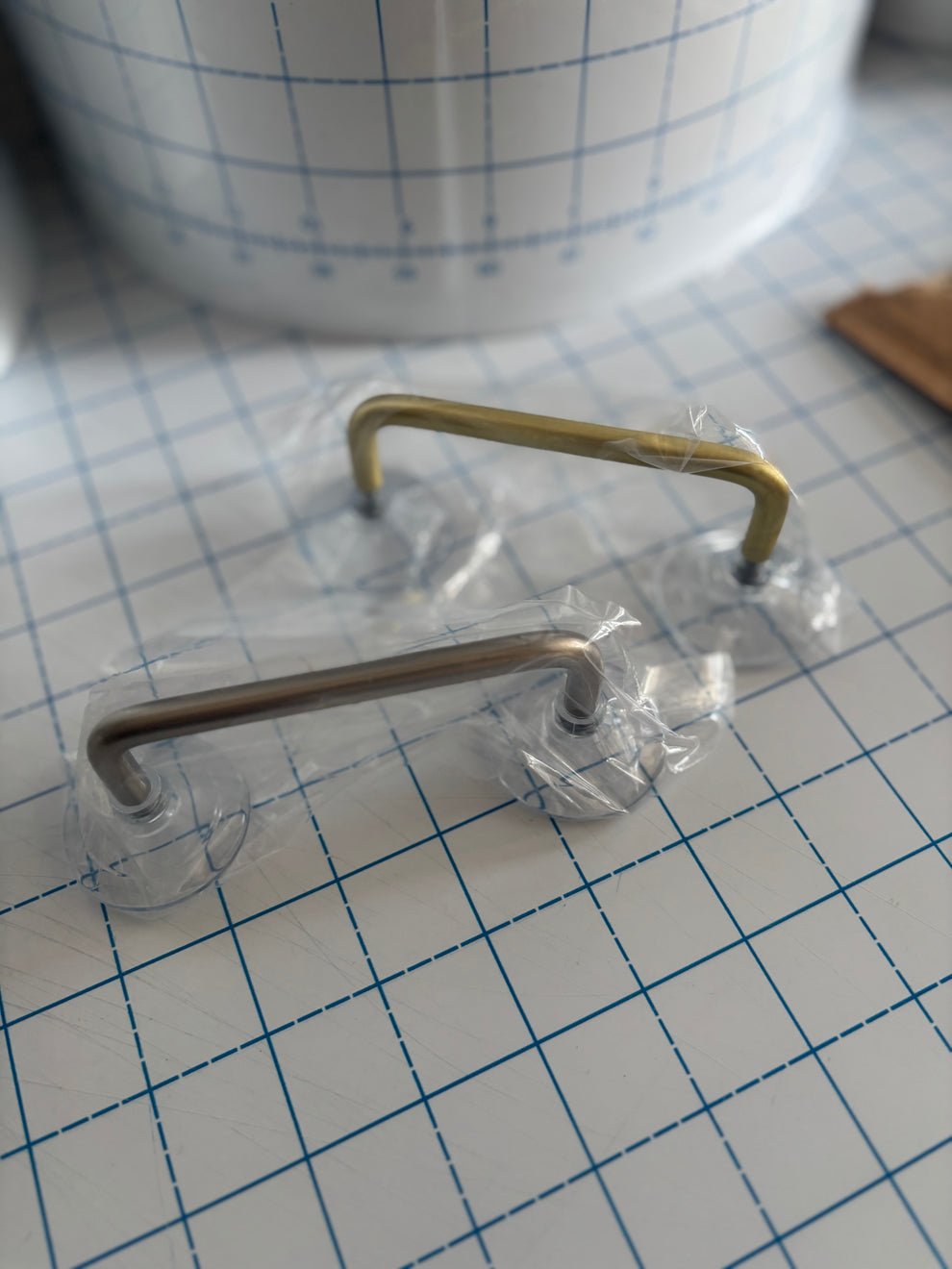 Template Handles and Knobs – BIG MAT ROTARY CUTTING SURFACE